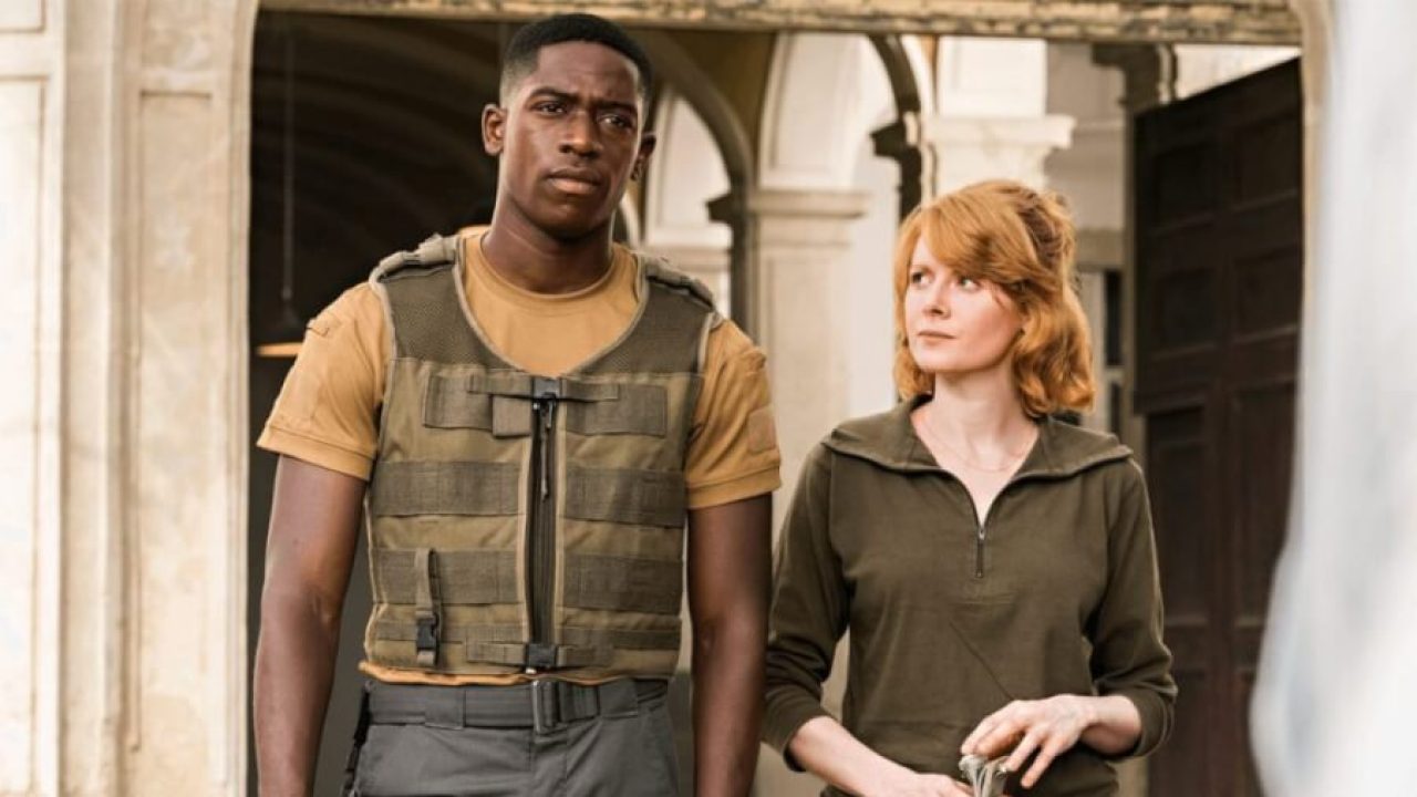 Netflix Original Movie 'Outside the Wire': Plot, Cast, Trailer ...
