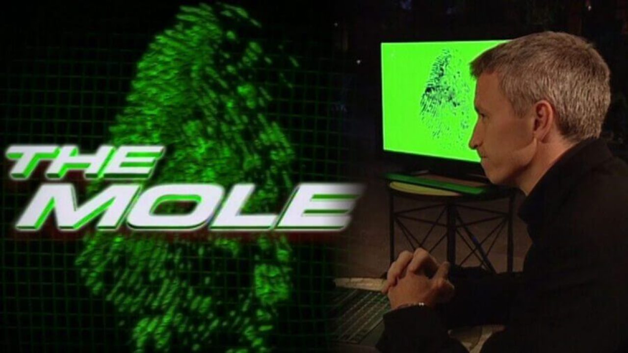 Anderson Cooper's Game Show 'The Mole' Coming to Netflix