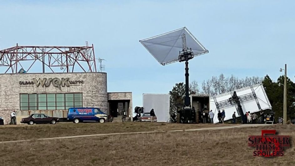 'Stranger Things' Superfan Shares Season 5 Behind-The-Scenes Photos ...