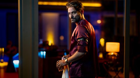 Everything You Need to Know About Netflix's Indian Movie 'Jewel Thief ...