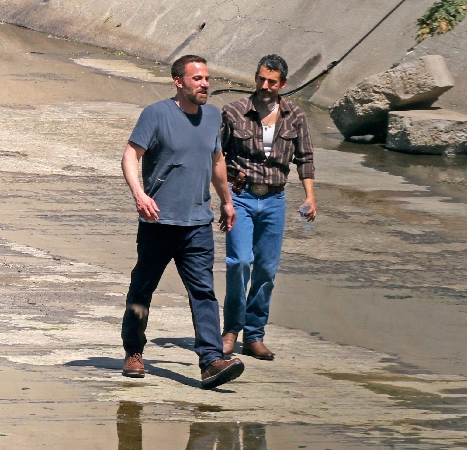 Ben Affleck Filming Pivotal Scene for New Netflix Movie 'Animals' in ...