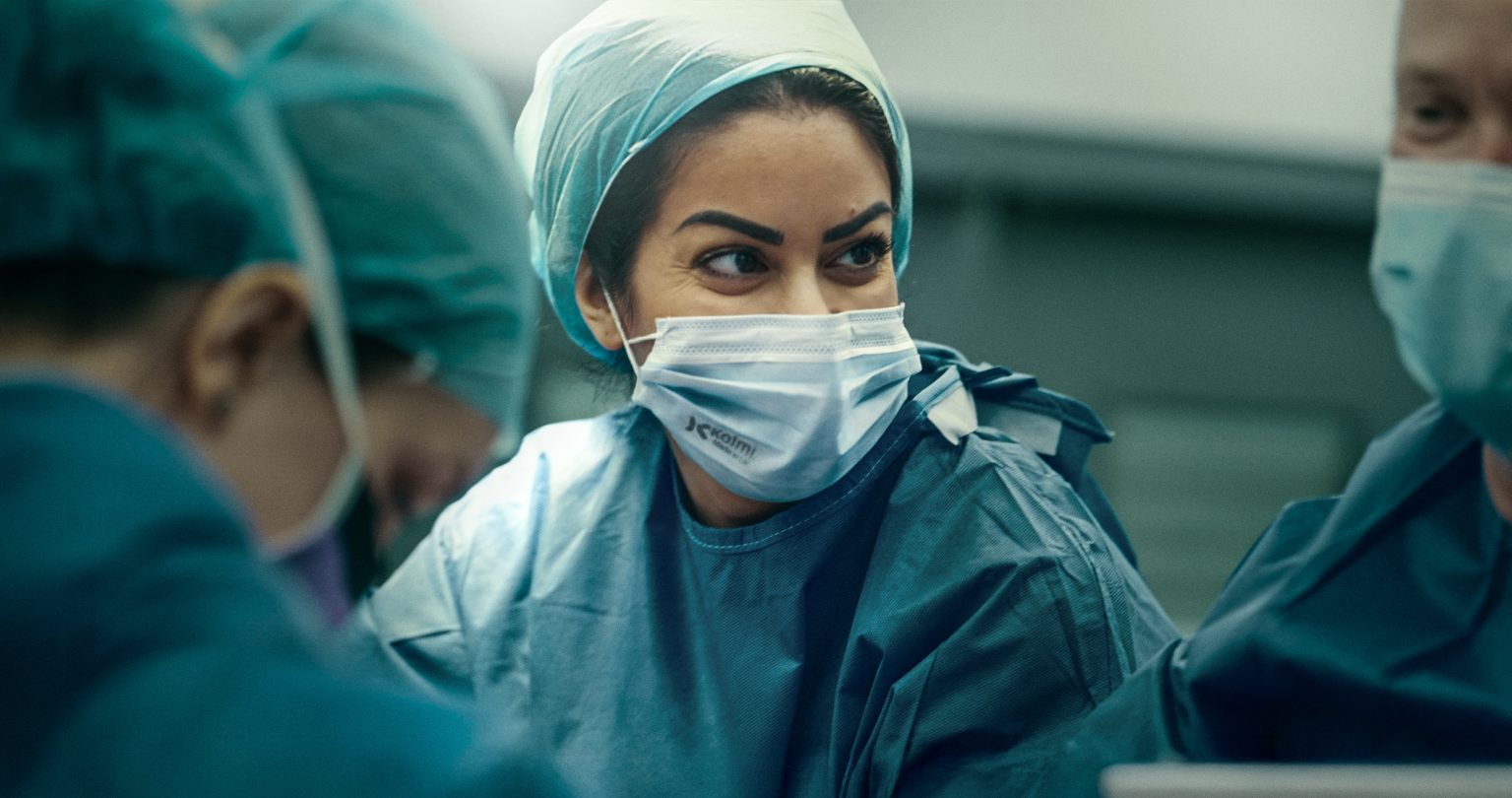 Netflix Docu-series 'Critical: Between Life and Death' Unveils First ...