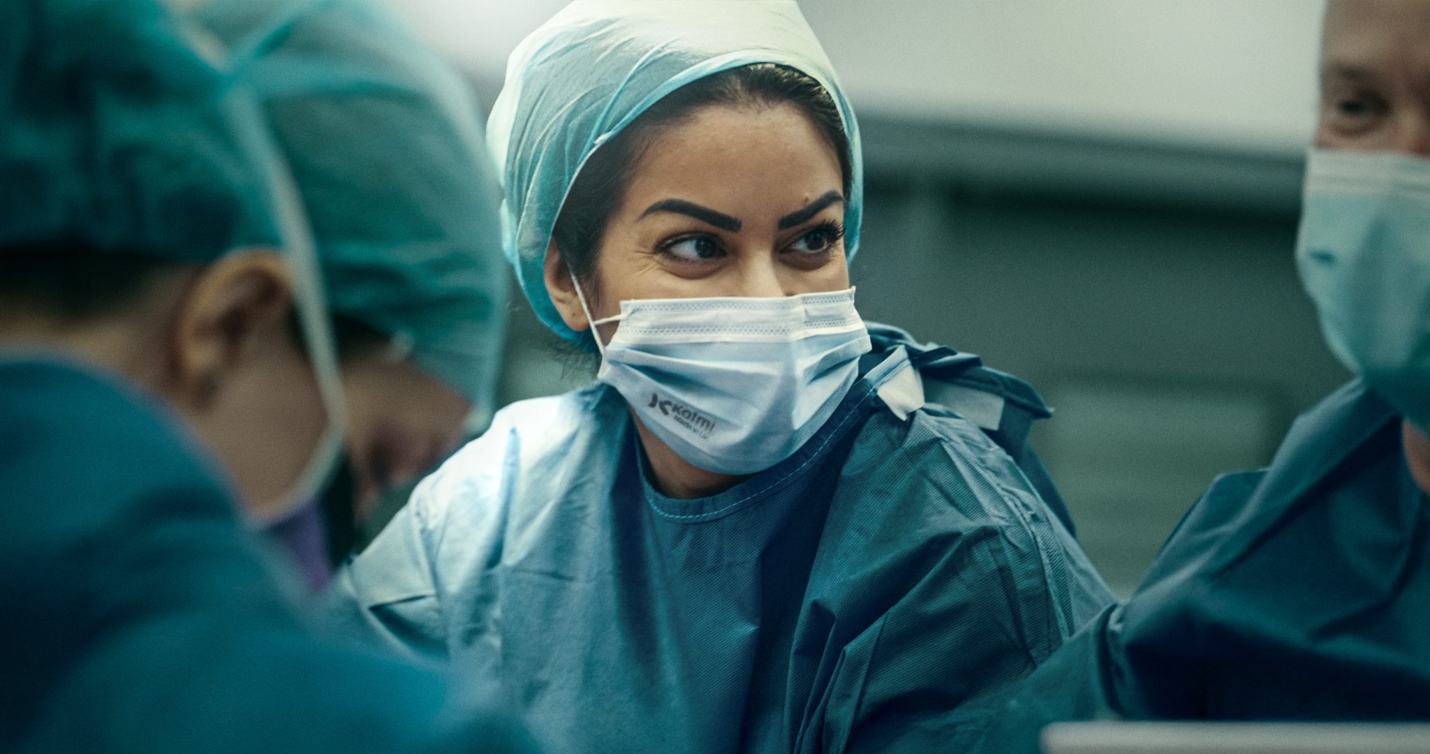 Netflix Docu-series 'Critical: Between Life and Death' Unveils First ...