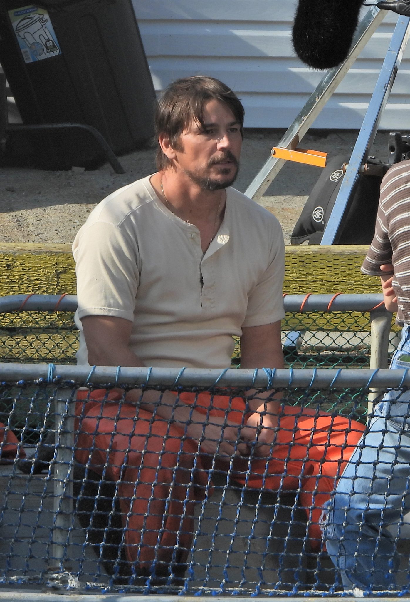 First Looks at Josh Hartnett on Set of New Newfoundland Sea Monster ...