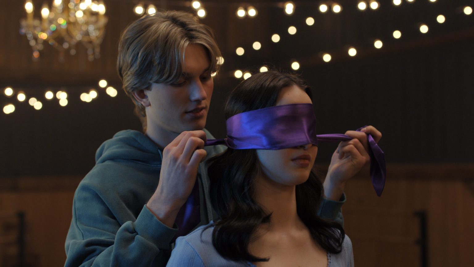 'Finding Her Edge' Everything You Need to Know About Netflix's New YA ...