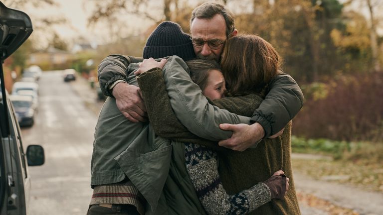 'The Chestnut Man: Hide and Seek' Netflix Danish Thriller Series Sets ...