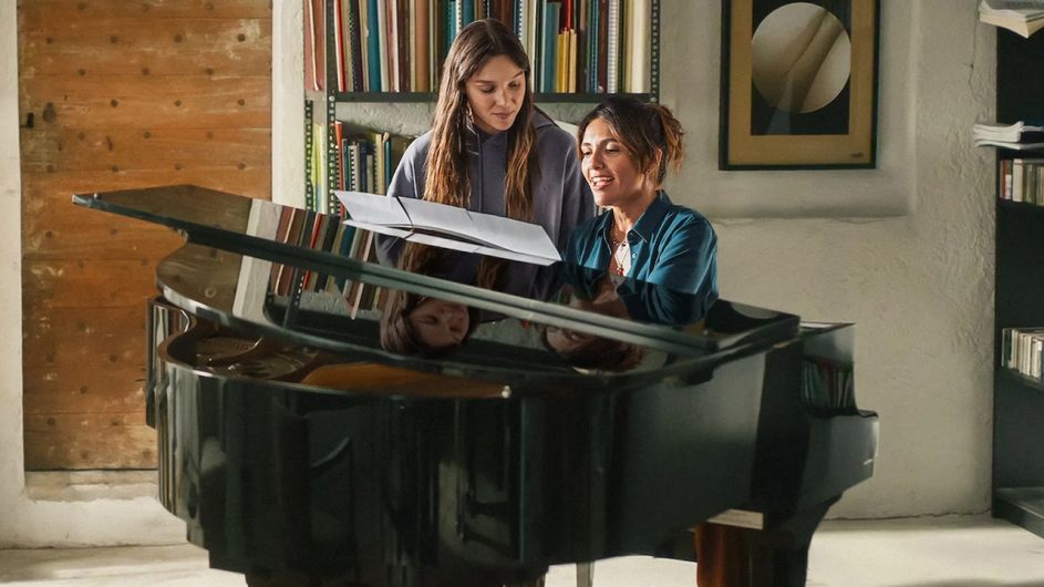 Netflix's 'Feel My Voice,' The Italian Remake of the Story That ...