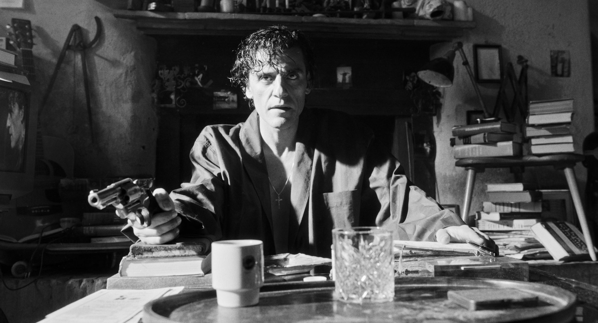Julian Schnabel’s Star-Studded Epic ‘In the Hand of Dante’ is Heading ...