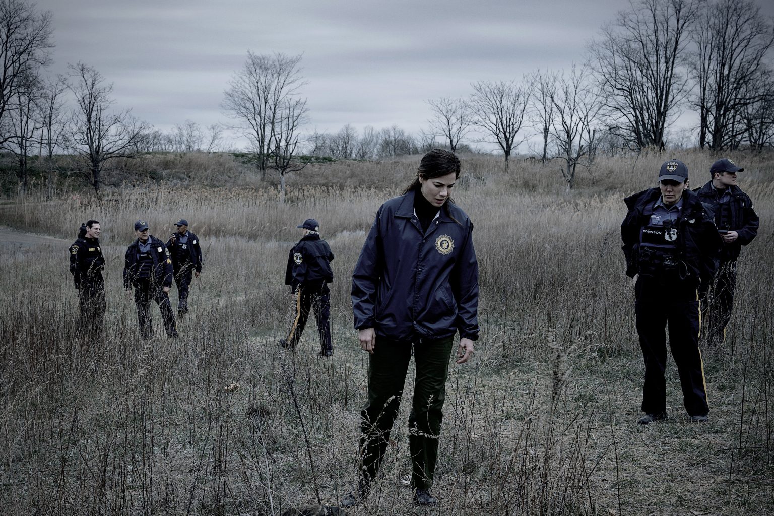 First Look at Netflix’s Summer Crime Thriller With Robert De Niro and ...